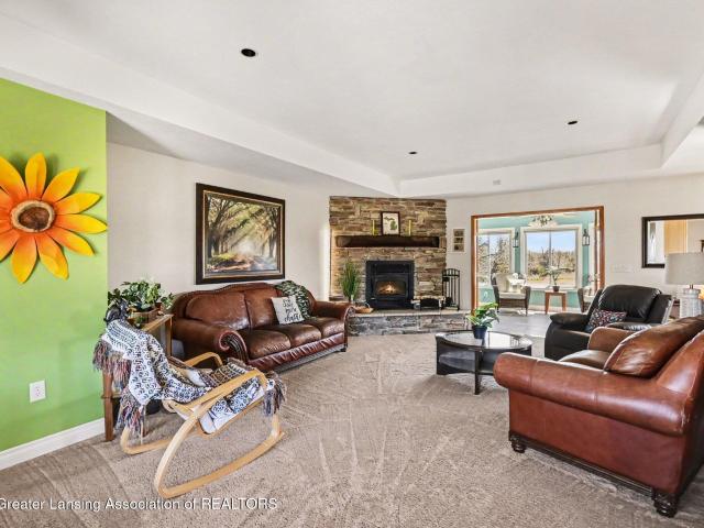 6206 Mallard Drive