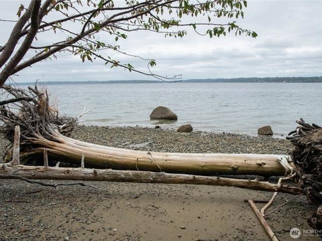 6206 Crescent Beach Rd NW, Vaughn, WA 98394