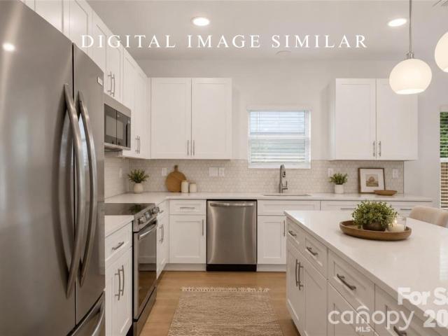 6206 Linda Vista Lane