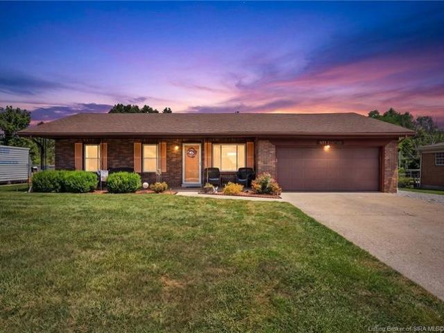 6207 Eric Dr, Floyds Knobs, IN 47119