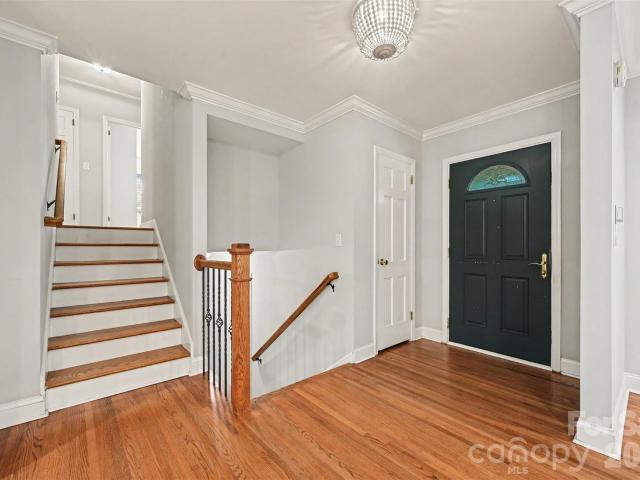 6207 Honegger Drive