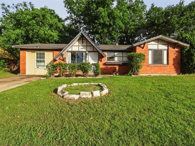 6207 Ivy Hill Rd, Fort Worth, TX 76135