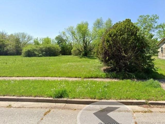 6208 N Boulder Ave W, Tulsa, OK 74126