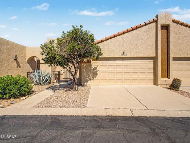 6208 N Rockglen Rd, Tucson, AZ 85704