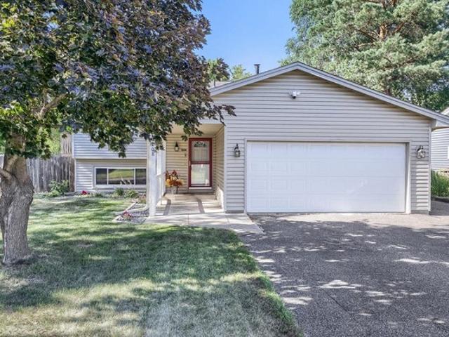 6208 th Ave N, Champlin, MN 55316