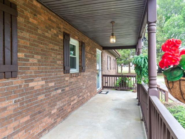 6209 Dobbins Bridge Rd Road
