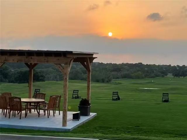 6209 Leven Link Ct, Cleburne, TX 76033