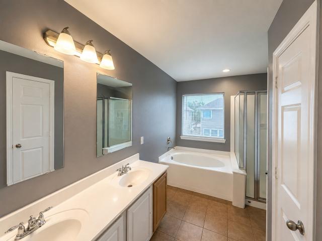 6209 Stoney Creek Drive