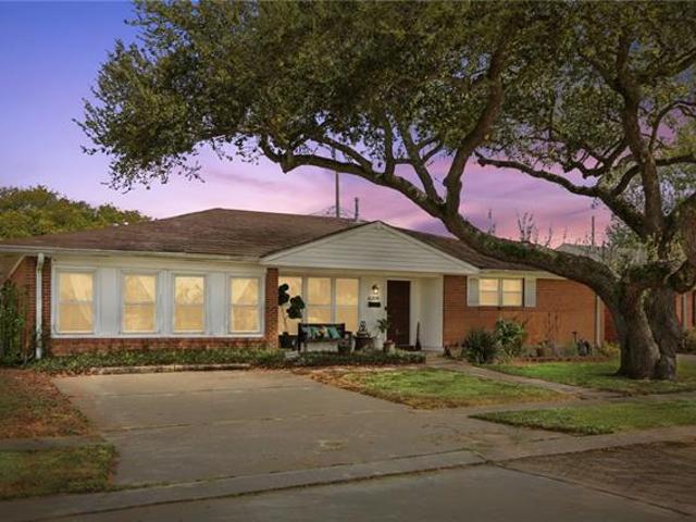 6209 Wilty St, Metairie, LA 70003 | MLS #2546 | Compass