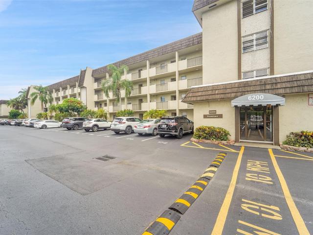 6200 NW 44th St, Unit 106, Lauderhill, FL 33319 | MLS #F10542 | Compass