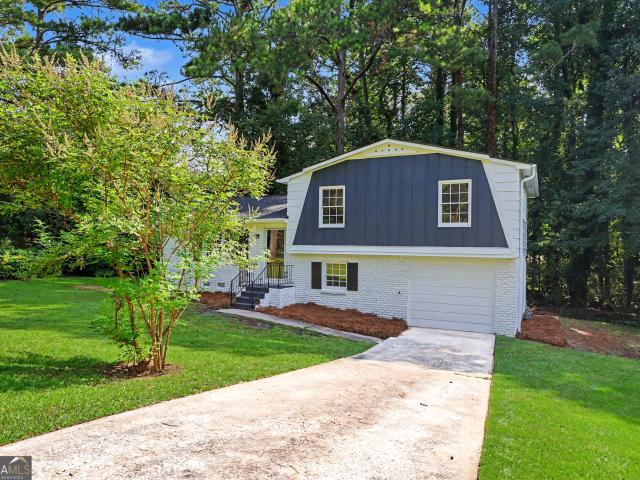 6200 Auburn Drive