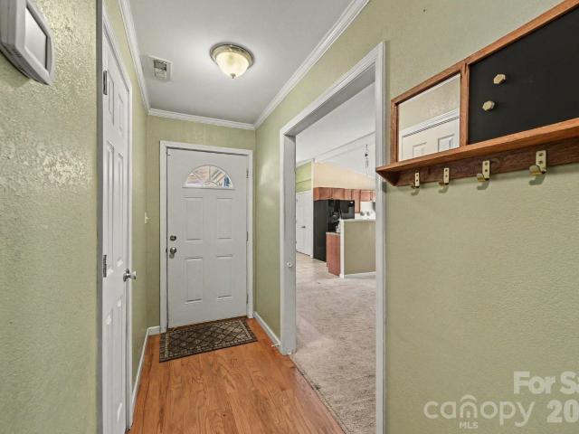 6200 Dwightware Boulevard