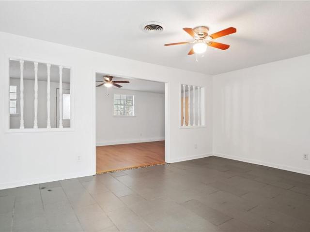 6200 Stratford Place