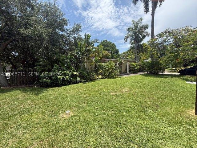 6200 SW 78th St, South Miami, FL 33143