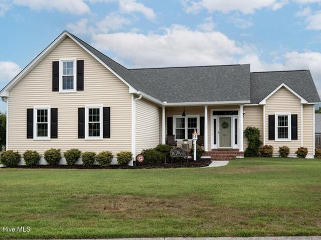6201 Ambleside Dr, Wilmington, NC 28409