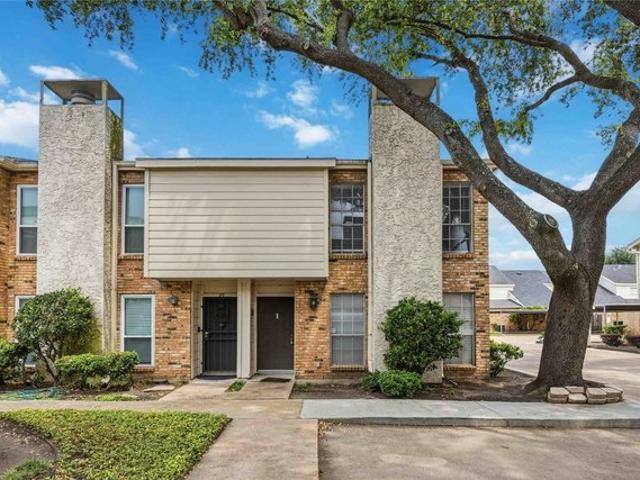 6201 Beverlyhill St Apt 30, Houston, TX 77057
