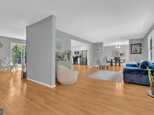 6201 Curtis Rd, Upper Marlboro, MD 20772 | MLS #MDPG2199 | Compass