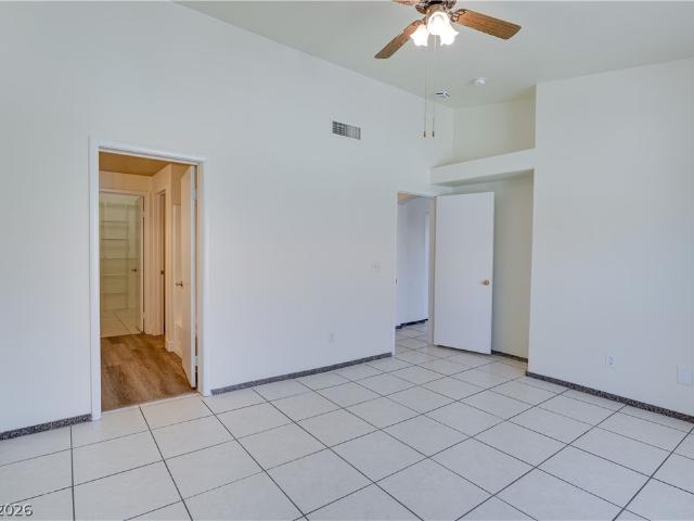 6201 E Lake Mead Boulevard 278