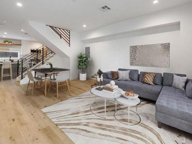 6201 La Mirada Ave #5 Los Angeles, CA 90038