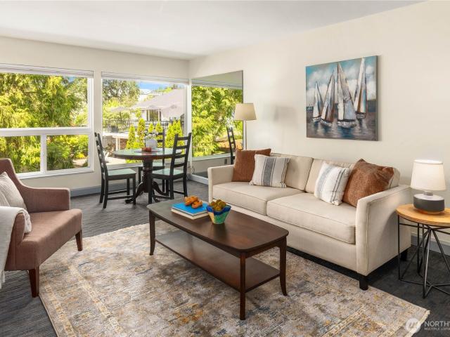 6201 Lake Washington Boulevard NE # 208
