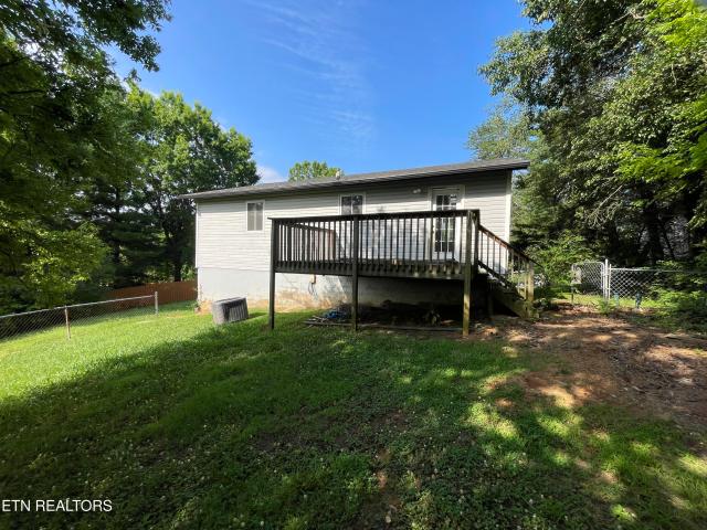 6201 Robin Heights Drive