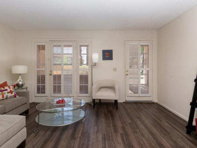 6201 W Olive Ave, Unit B1, Glendale, AZ 85302 | MLS #6585