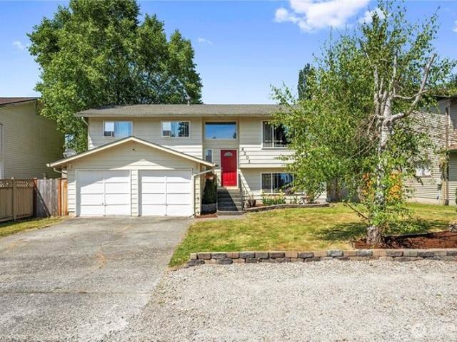 6201 98th St NE, Marysville, WA 98270