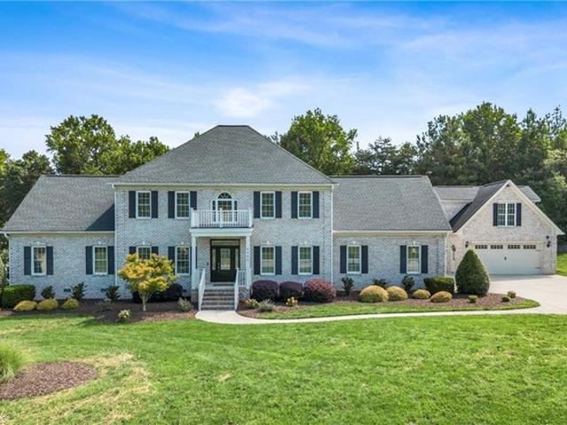 6202 Bradford Place Ct, Summerfield, NC 27358