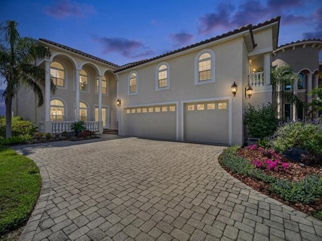 6203 Marbella Blvd, Apollo Beach, FL 33572