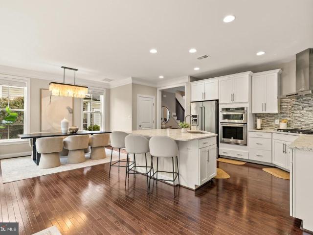 6203 Champion Oak Court