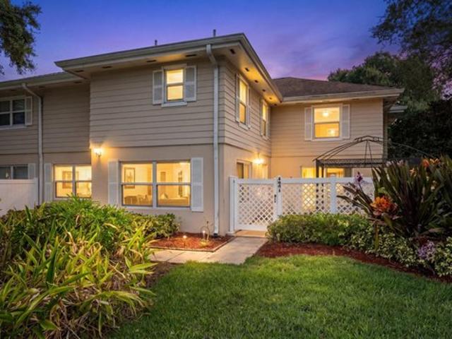 6203 Wheatley Ct, Boynton Beach, FL 33436