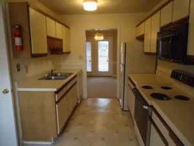 $620 / 2br Move In*Special*Huge 2BR, 2 1/2 BTH Duplex Warner Robins, GA