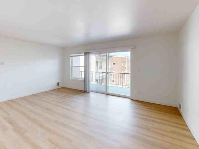 620 5th Ave W 1 Bedroom Apartment for Rent at 620 5th Ave W, Seattle, WA 98119 Lower Queen Anne