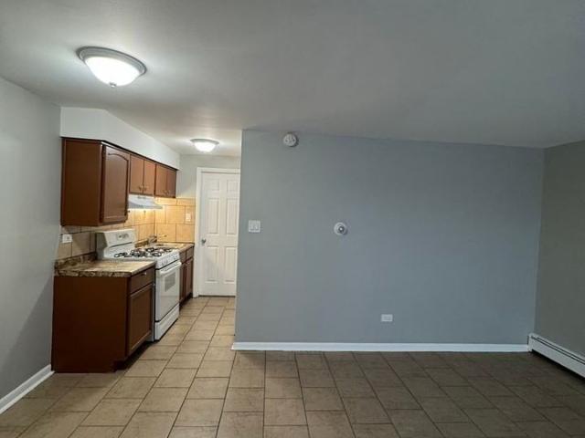 620 628 Sibley Blvd. 1 Bedroom Apartment for Rent at 620 Sibley Blvd, Calumet City, IL 60409
