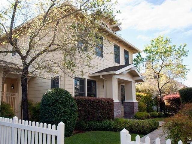 620 6th St E, Sonoma, CA 95476