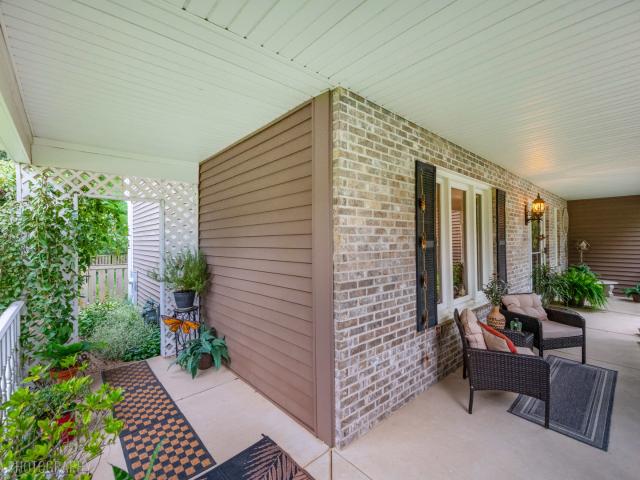 620 Canyon Lane