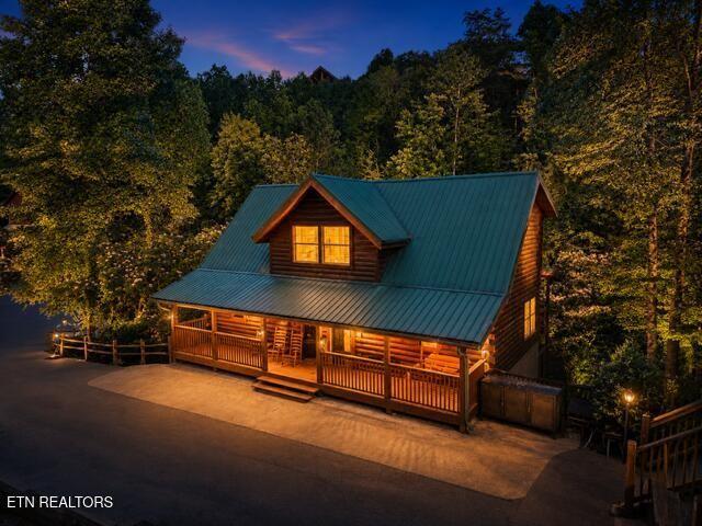 620 Chickasaw Gap Way