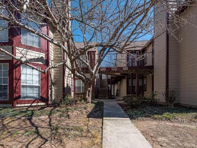 620 Cypress Pointe, Alpharetta, GA 30022