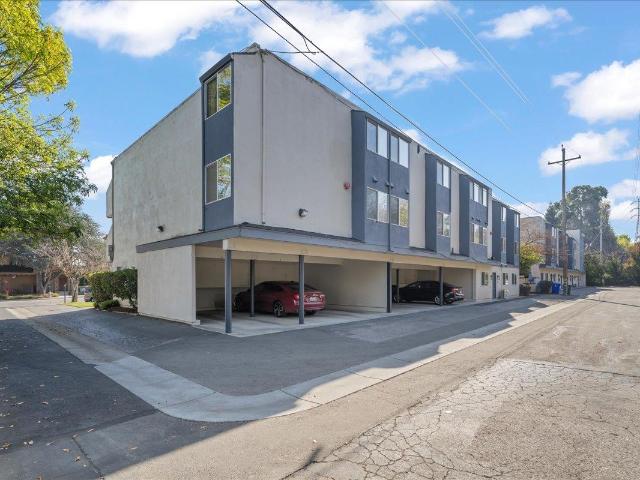 620 Alamo Court