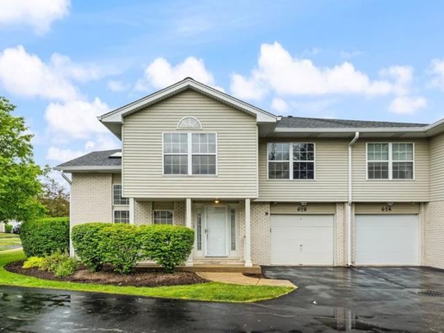 620 Beaver Ct, Naperville, IL 60563