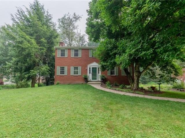620 Berwick Ct, Pittsburgh, PA 15237
