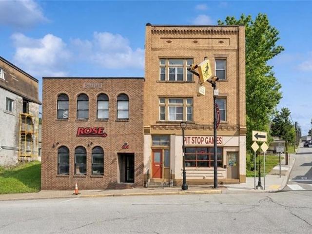 620 Broadway Blvd, Pitcairn, PA 15140