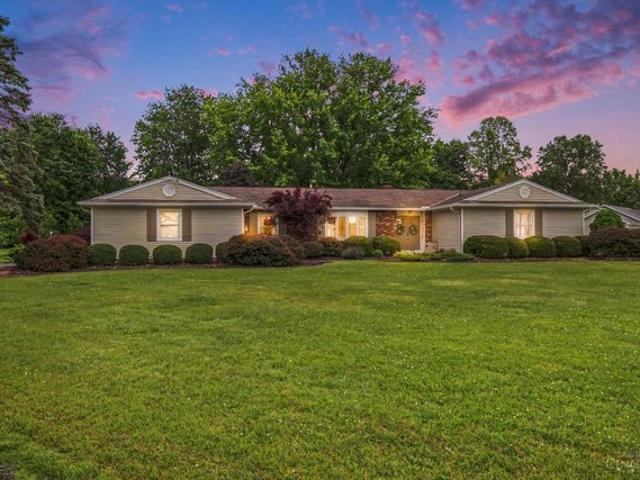 620 Georgia Dr, Bethel, OH 45106