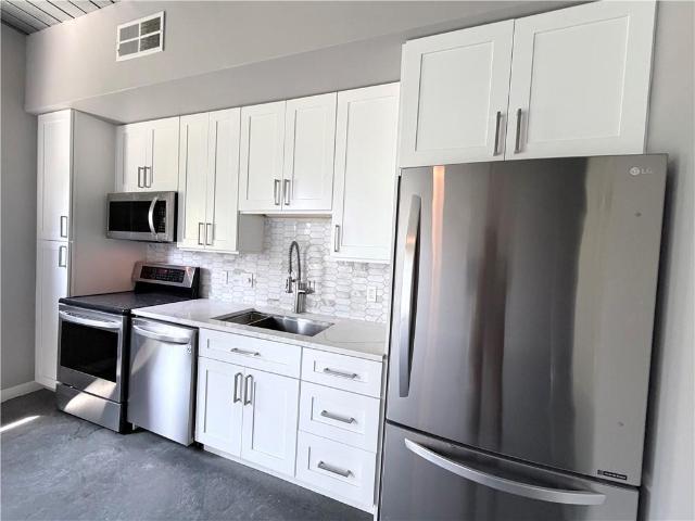 620 Glen Iris Drive NE 317