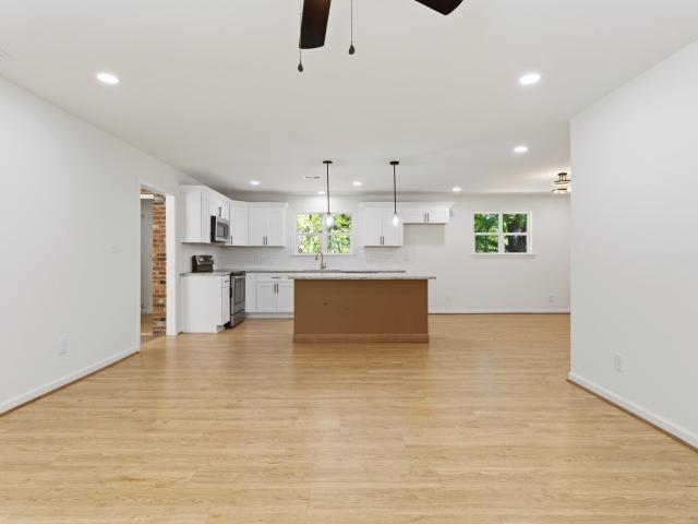 620 Dee Drive