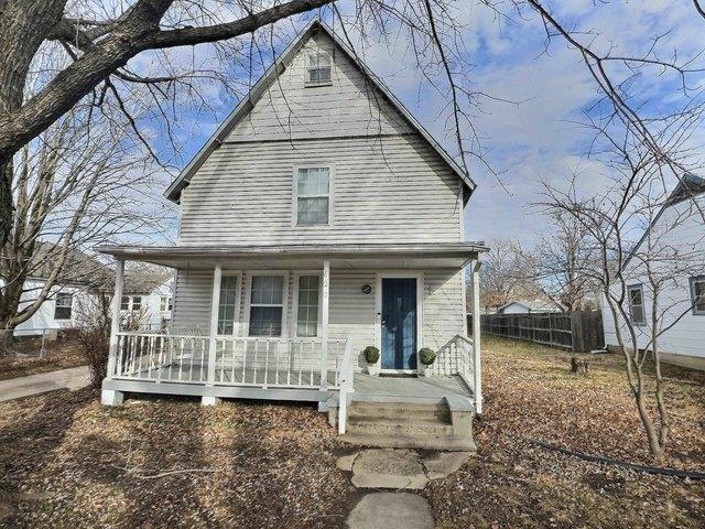 620 E 10th St, Newton, KS 67114