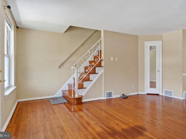 620 E Carver Street