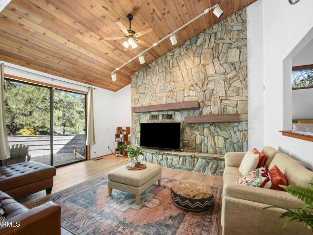 620 e kristi lane