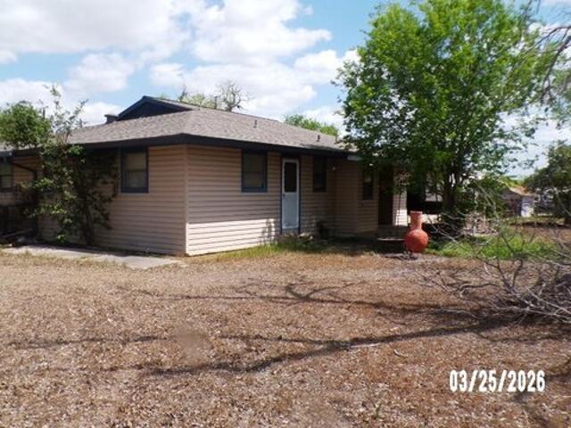 620 E Main