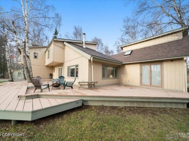 620 E Susitna Dr, Wasilla, AK 99654